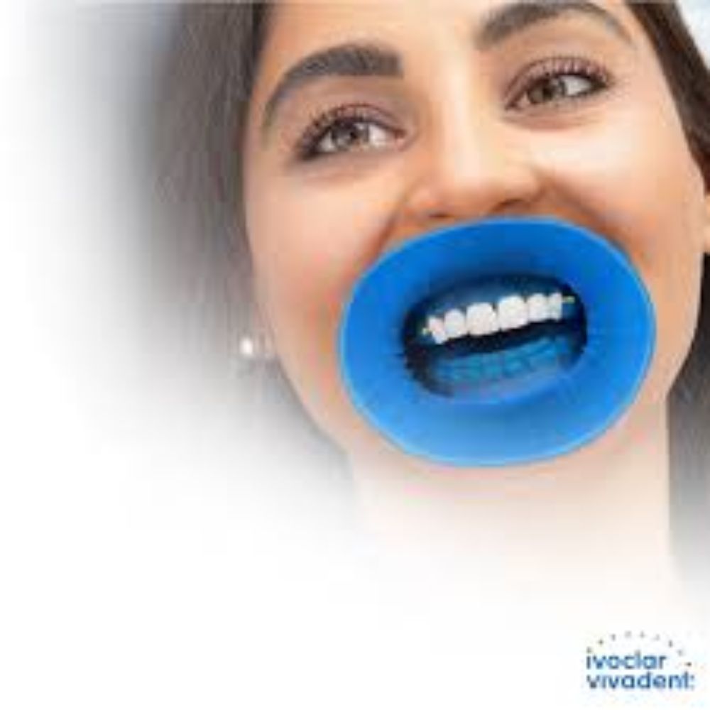 OptraDam Plus – Sanitaria Dental